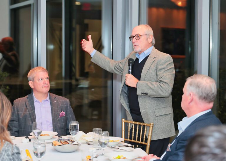 6 Leadership Skills Every Successful Leader Must Master