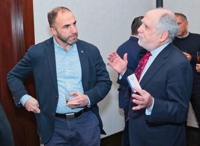 6 Leadership Skills Every Successful Leader Must Master